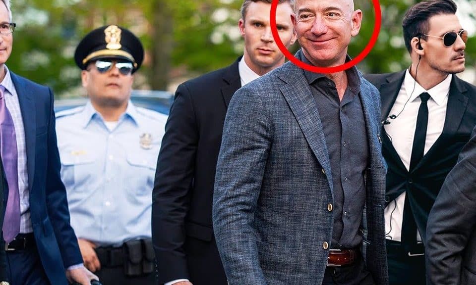 The Salaries of Hollywood’s Richest Celebrity Bodyguards – Page 41